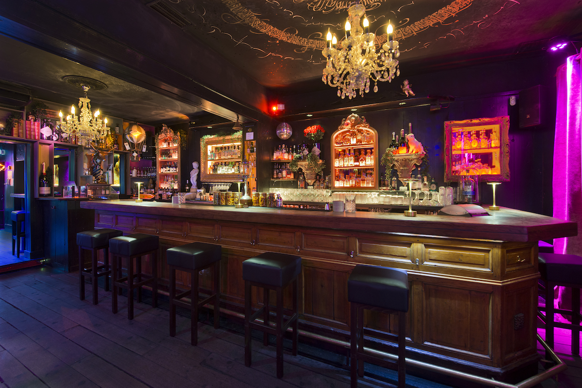 LE BAX – Le Carnet de L'HOMME